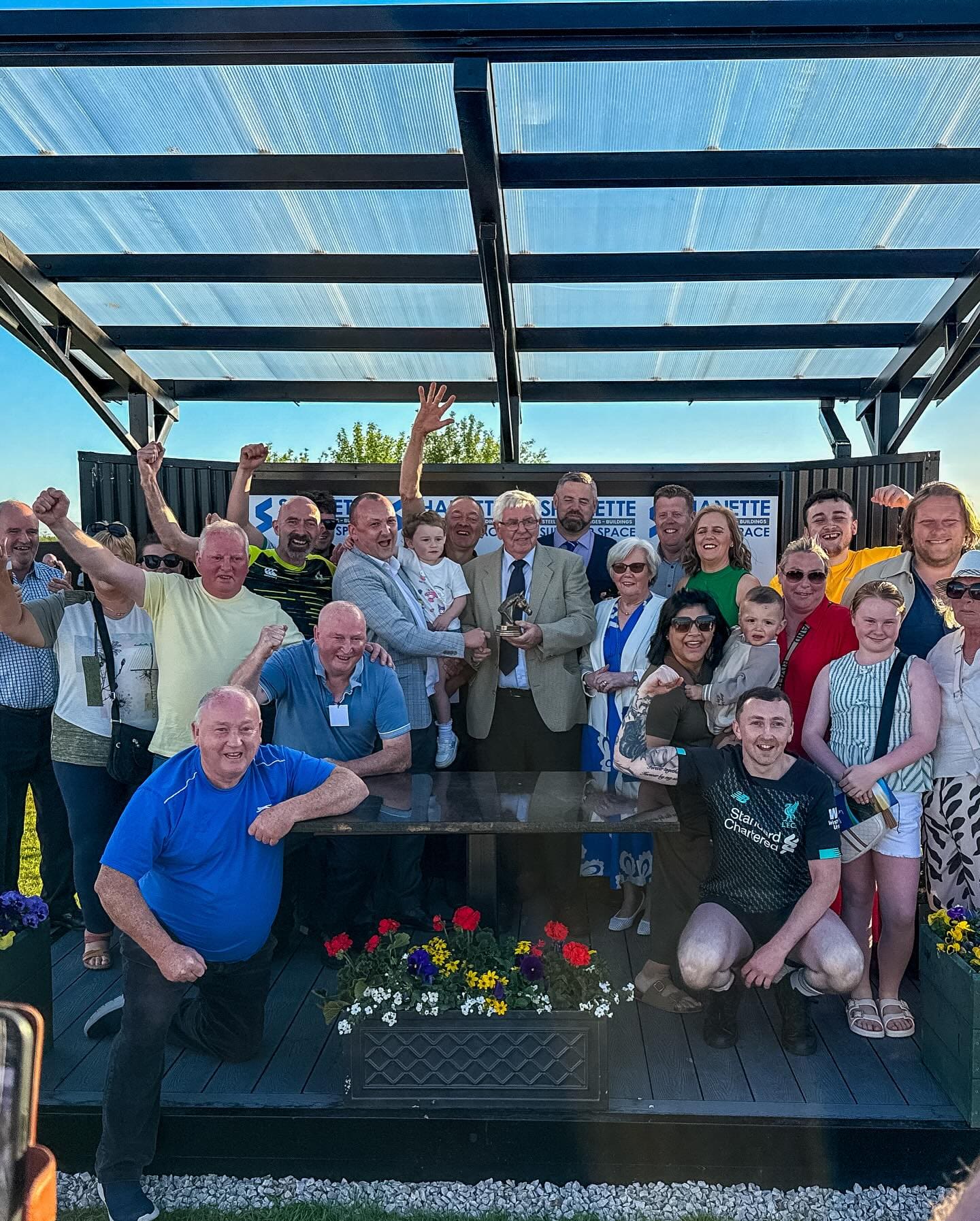 Sunshine, Steeplechases & Shanette Superior Space – A Brilliant Evening ...