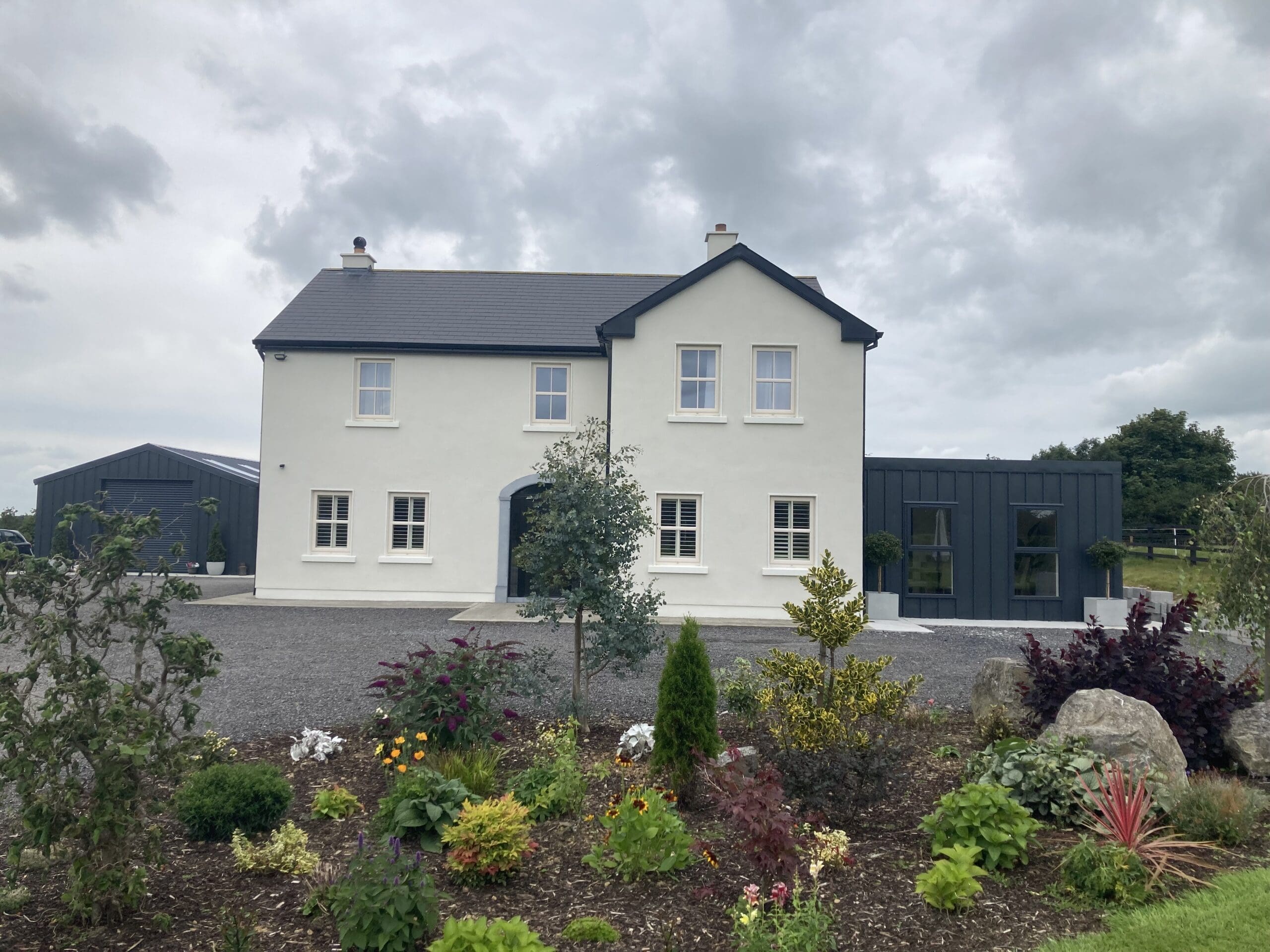 Case Study: Modern 5.2m x 4m Kingspan Insulated House Extension ...